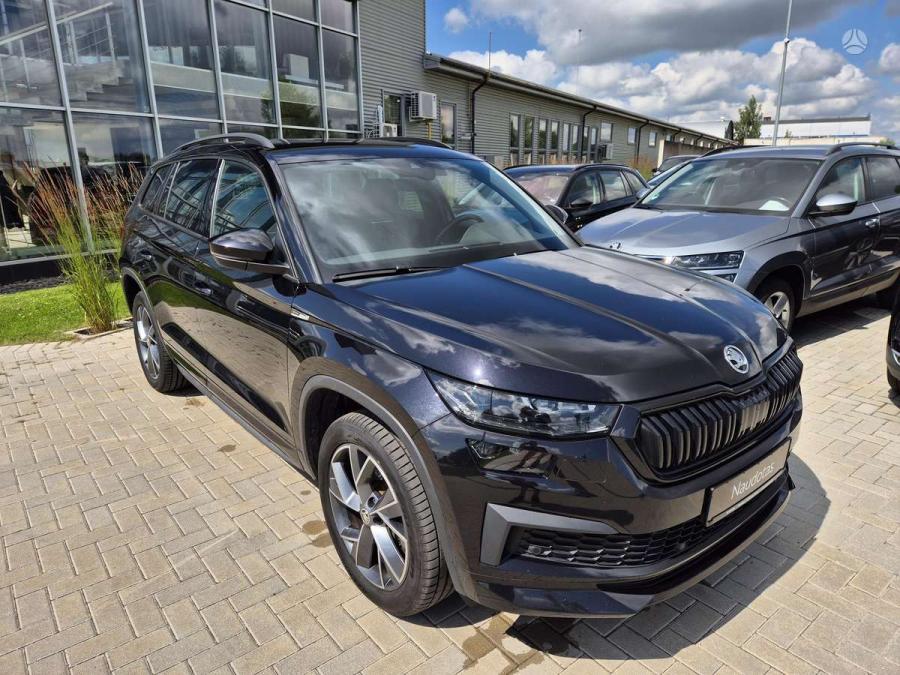 Черный Шкода Kodiaq 2023 в Шяуляй, объемом двигателя 1.97 л и пробегом 192 тыс. км за 28500 €, фото 3 на AUTOMOTO.COM.LV