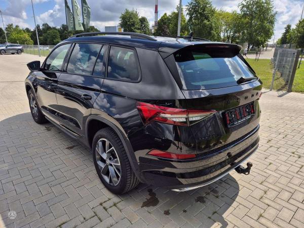Melns Skoda Kodiaq 2023 Šauļi, ar dzinēja tilpumu 1.97 L un nobraukumu 192 tūkst. km par 28500 €, foto 3 vietnē AUTOMOTO.COM.LV