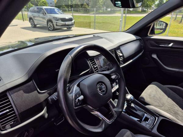 Melns Skoda Kodiaq 2023 Šauļi, ar dzinēja tilpumu 1.97 L un nobraukumu 192 tūkst. km par 28500 €, foto 6 vietnē AUTOMOTO.COM.LV