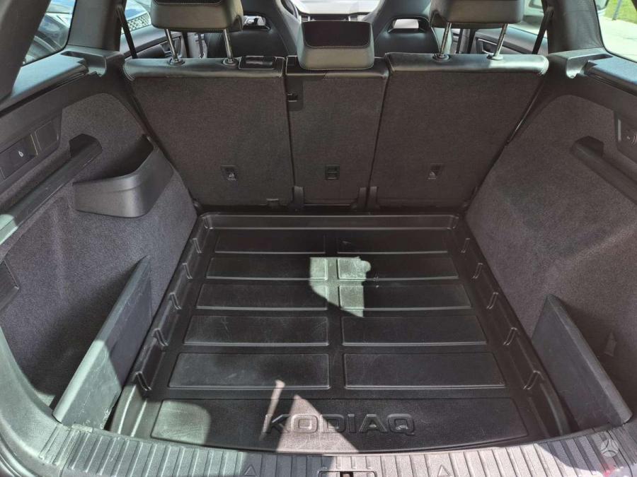 Черный Шкода Kodiaq 2023 в Шяуляй, объемом двигателя 1.97 л и пробегом 192 тыс. км за 28500 €, фото 13 на AUTOMOTO.COM.LV