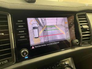 Black Skoda Kodiaq 2023 in Marijampole, with an engine capacity of 1.50 L and mileage of 135 thousand km for 20812 €, photo 12 on AUTOMOTO.COM.LV