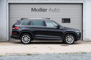 Black Skoda Kodiaq 2023 in Jelgava, with an engine capacity of 2.00 L and mileage of 158 thousand km for 29976 €, photo 6 on AUTOMOTO.COM.LV