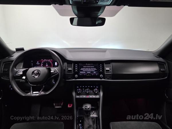 Melns Skoda Kodiaq 2023 Tallina, ar dzinēja tilpumu 2.00 L un nobraukumu 98 tūkst. km par 30900 €, foto 8 vietnē AUTOMOTO.COM.LV