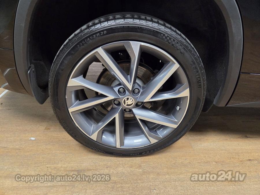 Черный Шкода Kodiaq 2023 в Таллин, объемом двигателя 2.00 л и пробегом 98 тыс. км за 30900 €, фото 23 на AUTOMOTO.COM.LV