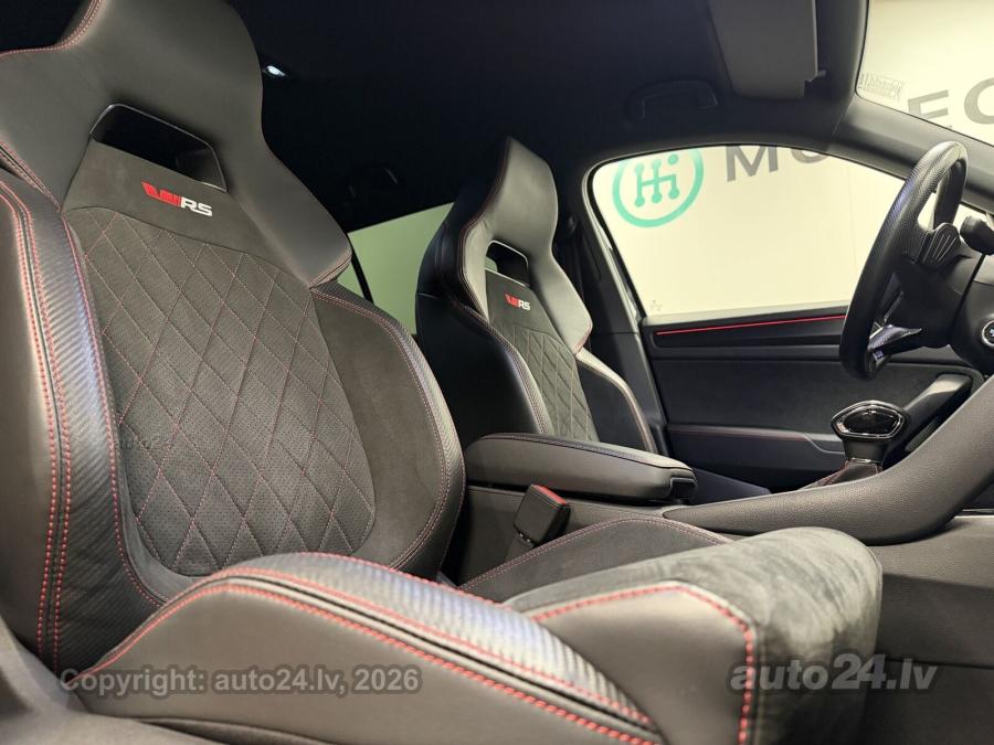 Черный Шкода Kodiaq 2023 в Таллин, объемом двигателя 2.00 л и пробегом 71 тыс. км за 34900 €, фото 15 на AUTOMOTO.COM.LV