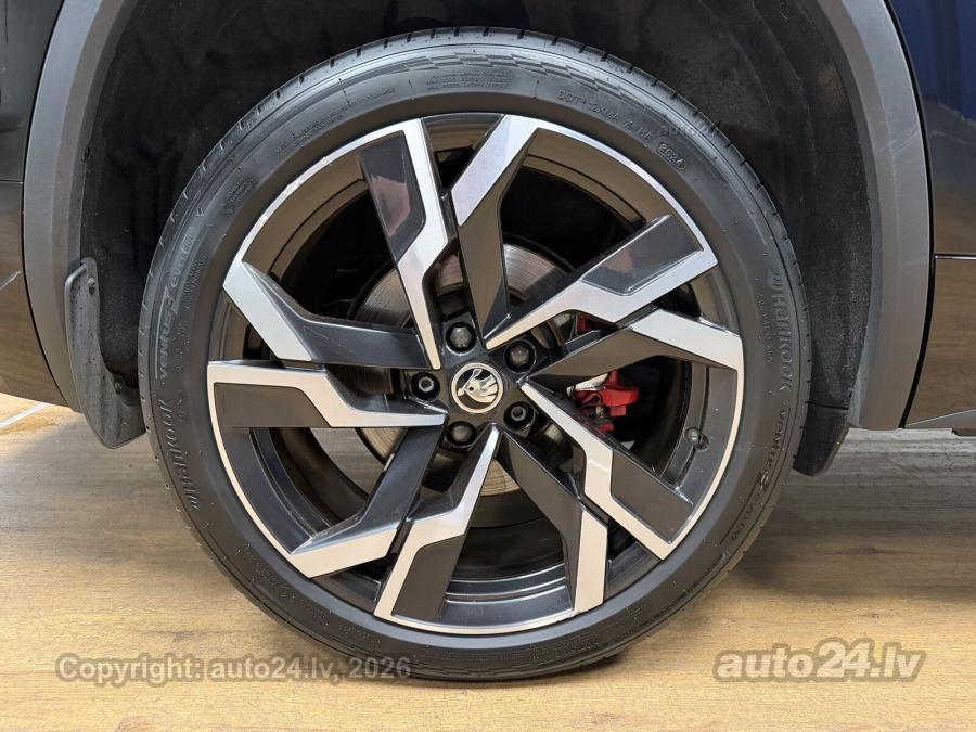 Черный Шкода Kodiaq 2023 в Таллин, объемом двигателя 2.00 л и пробегом 71 тыс. км за 34900 €, фото 19 на AUTOMOTO.COM.LV