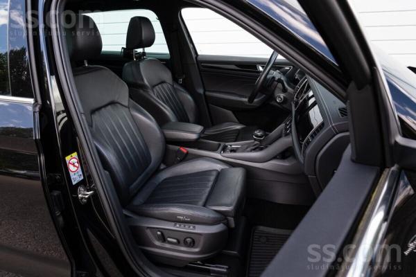 Black Skoda Kodiaq 2023 in Riga, with an engine capacity of 2.00 L and mileage of 116 thousand km for 31950 €, photo 7 on AUTOMOTO.COM.LV