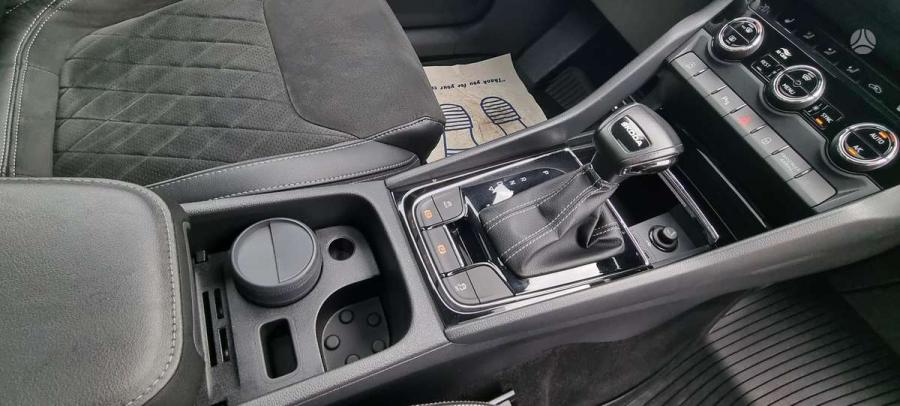 Black Skoda Kodiaq 2023 in Vilnius, with an engine capacity of 1.97 L and mileage of 166 thousand km for 24850 €, photo 37 on AUTOMOTO.COM.LV