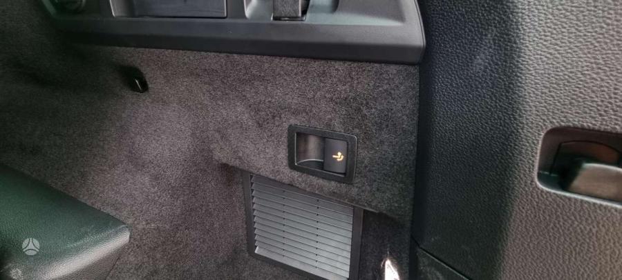 Black Skoda Kodiaq 2023 in Vilnius, with an engine capacity of 1.97 L and mileage of 166 thousand km for 24850 €, photo 45 on AUTOMOTO.COM.LV