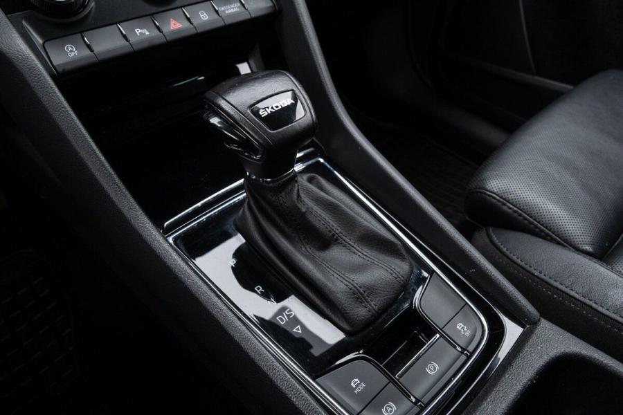 Черный Шкода Kodiaq 2023 в Елгава, объемом двигателя 2.00 л и пробегом 158 тыс. км за 29250 €, фото 22 на AUTOMOTO.COM.LV