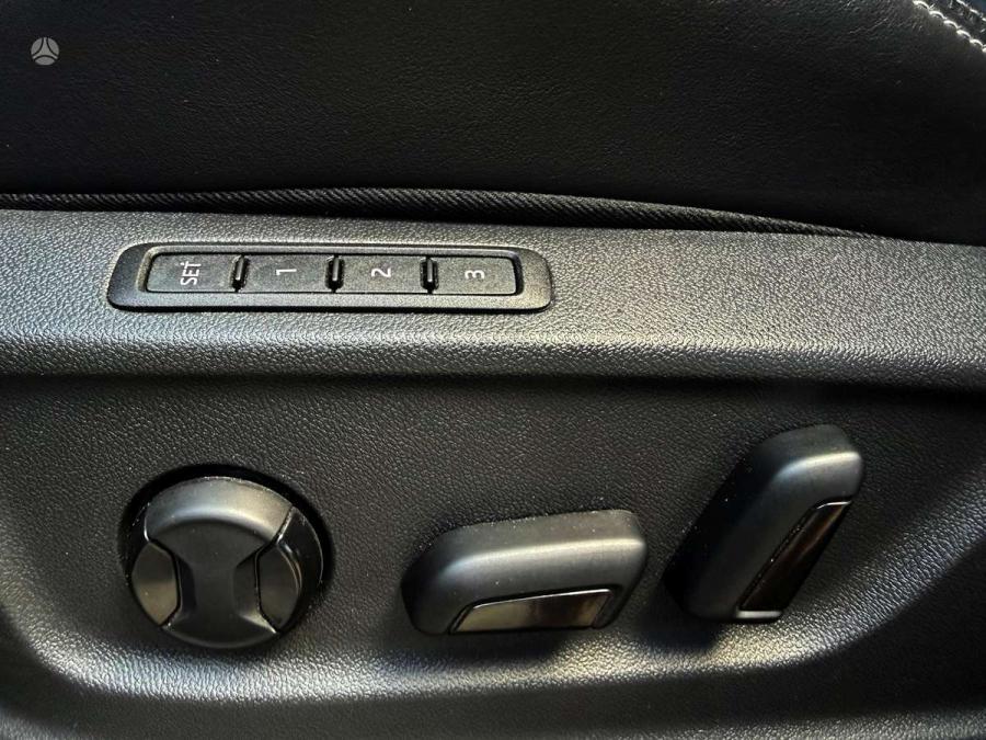 Melns Skoda Kodiaq 2023 Kauņa, ar dzinēja tilpumu 1.50 L un nobraukumu 198 tūkst. km par 25500 €, foto 16 vietnē AUTOMOTO.COM.LV