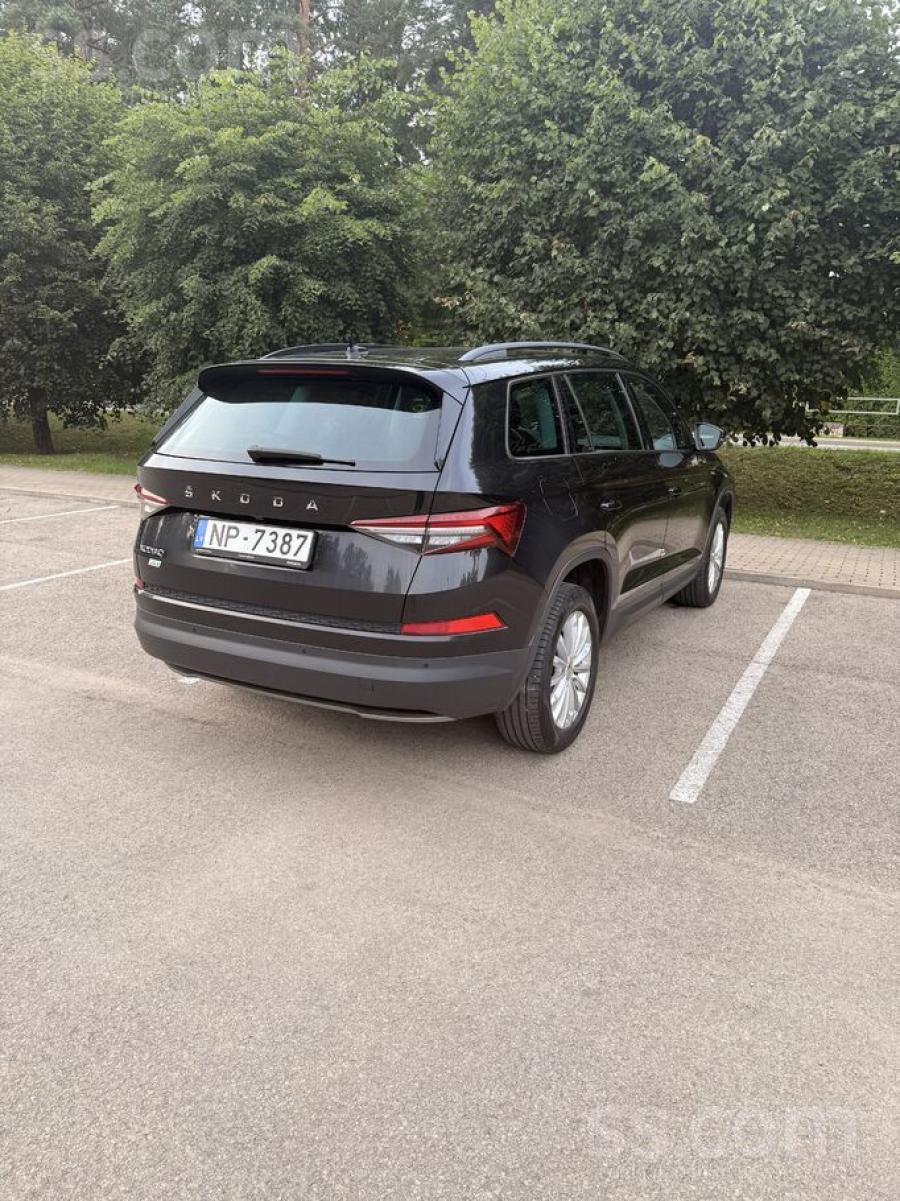 Черный Шкода Kodiaq 2023 в Огре, объемом двигателя 1.50 л и пробегом 85 тыс. км за 27590 €, фото 7 на AUTOMOTO.COM.LV