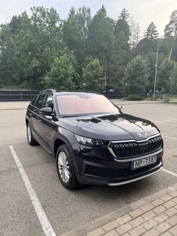 Melns Skoda Kodiaq 2023 Ogre, ar dzinēja tilpumu 1.50 L un nobraukumu 85 tūkst. km par 27590 €, foto 8 vietnē AUTOMOTO.COM.LV