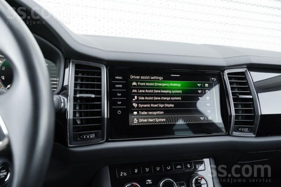Черный Шкода Kodiaq 2023 в Рига, объемом двигателя 2.00 л и пробегом 94 тыс. км за 33800 €, фото 30 на AUTOMOTO.COM.LV