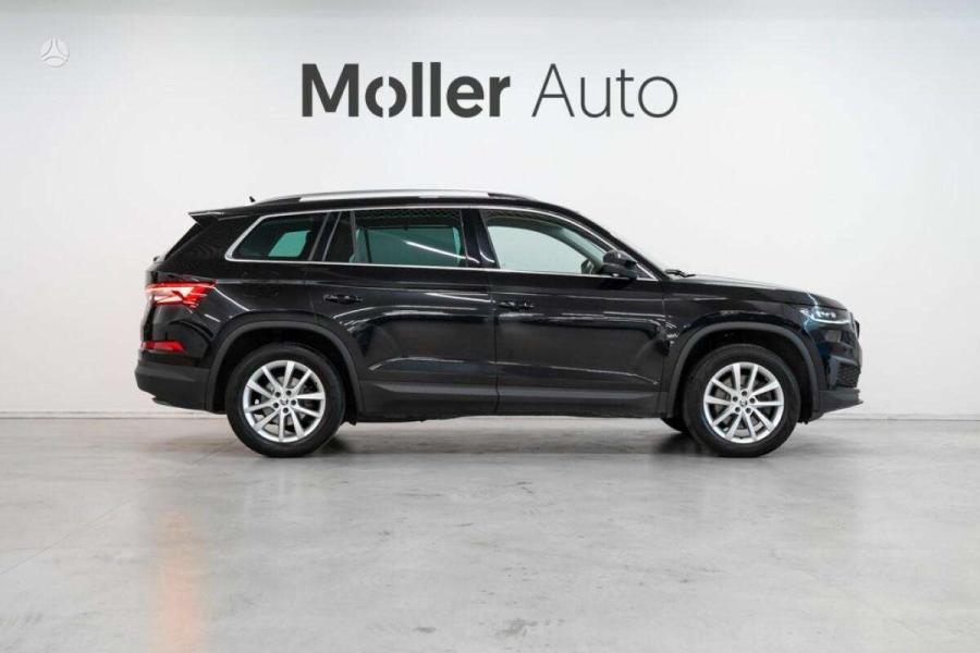Черный Шкода Kodiaq 2023 в Вильнюс, объемом двигателя 2.00 л и пробегом 118 тыс. км за 29350 €, фото 5 на AUTOMOTO.COM.LV