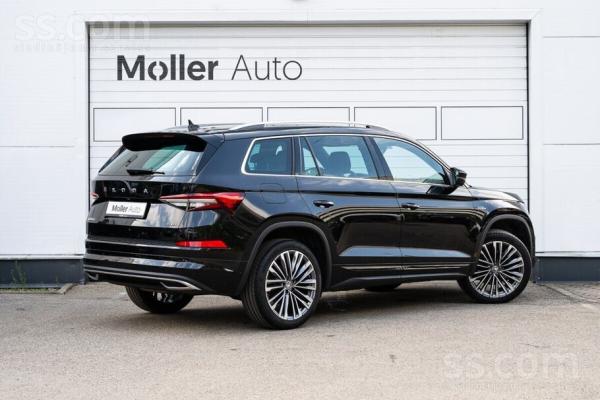 Melns Skoda Kodiaq 2023 Rīga, ar dzinēja tilpumu 2.00 L un nobraukumu 132 tūkst. km par 32950 €, foto 3 vietnē AUTOMOTO.COM.LV