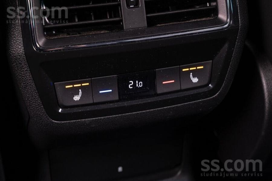 Melns Skoda Kodiaq 2023 Rīga, ar dzinēja tilpumu 2.00 L un nobraukumu 132 tūkst. km par 32950 €, foto 25 vietnē AUTOMOTO.COM.LV