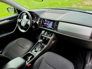 Черный Шкода Kodiaq 2023 в Таураге, объемом двигателя 1.97 л и пробегом 178 тыс. км за 17400 €, фото 21 на AUTOMOTO.COM.LV