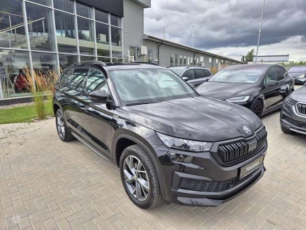 Черный Шкода Kodiaq 2023 в Шяуляй, объемом двигателя 1.97 л и пробегом 213 тыс. км за 27700 €, фото 2 на AUTOMOTO.COM.LV