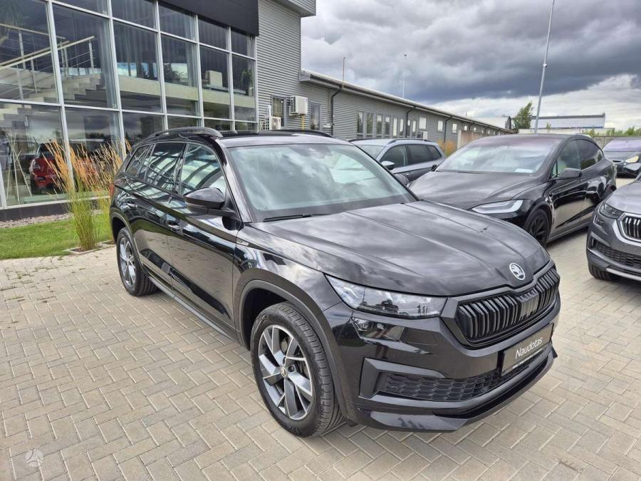 Melns Skoda Kodiaq 2023 Šauļi, ar dzinēja tilpumu 1.97 L un nobraukumu 213 tūkst. km par 27700 €, foto 3 vietnē AUTOMOTO.COM.LV
