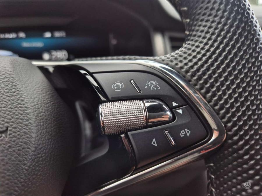 Melns Skoda Kodiaq 2023 Šauļi, ar dzinēja tilpumu 1.97 L un nobraukumu 213 tūkst. km par 27700 €, foto 13 vietnē AUTOMOTO.COM.LV