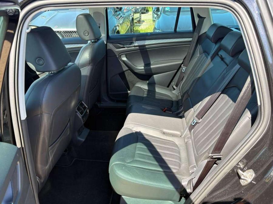 Черный Шкода Kodiaq 2023 в Вильнюс, объемом двигателя 1.50 л и пробегом 149 тыс. км за 24200 €, фото 14 на AUTOMOTO.COM.LV