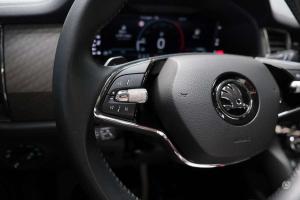 Черный Шкода Kodiaq 2023 в Вильнюс, объемом двигателя 1.97 л и пробегом 133 тыс. км за 24950 €, фото 19 на AUTOMOTO.COM.LV
