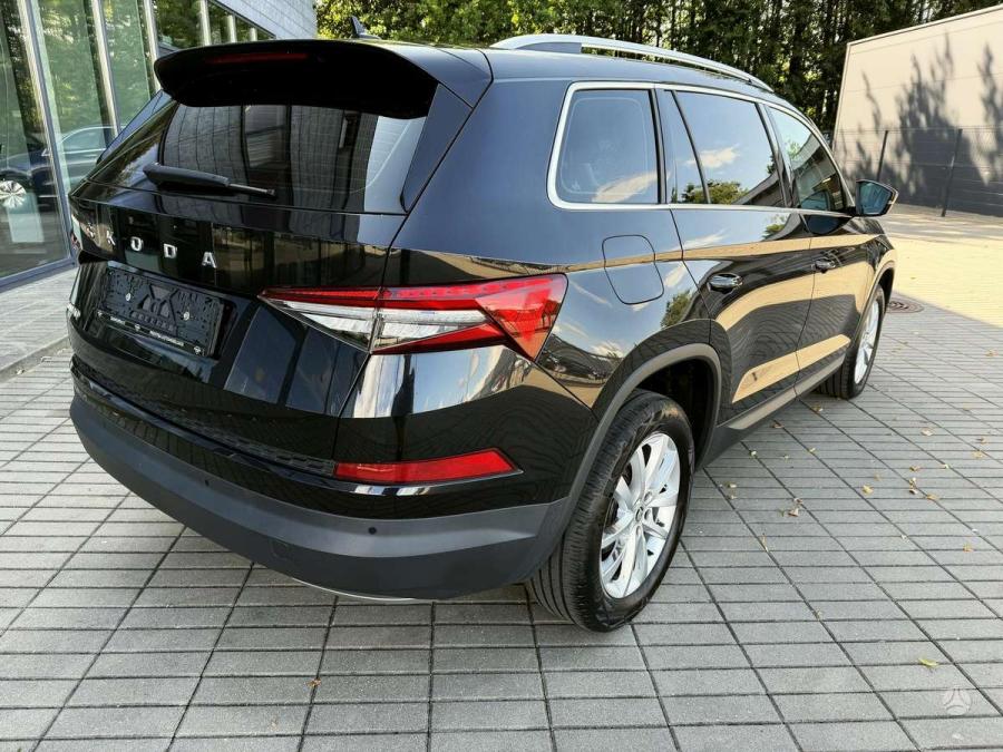 Черный Шкода Kodiaq 2023 в Каунас, объемом двигателя 1.50 л и пробегом 215 тыс. км за 19900 €, фото 4 на AUTOMOTO.COM.LV