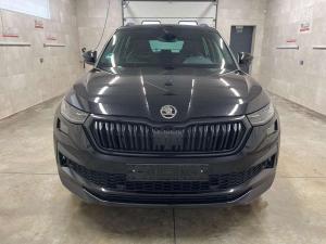 Melns Skoda Kodiaq 2023 Marijampole, ar dzinēja tilpumu 1.50 L un nobraukumu 200 tūkst. km par 23474 €, foto 3 vietnē AUTOMOTO.COM.LV