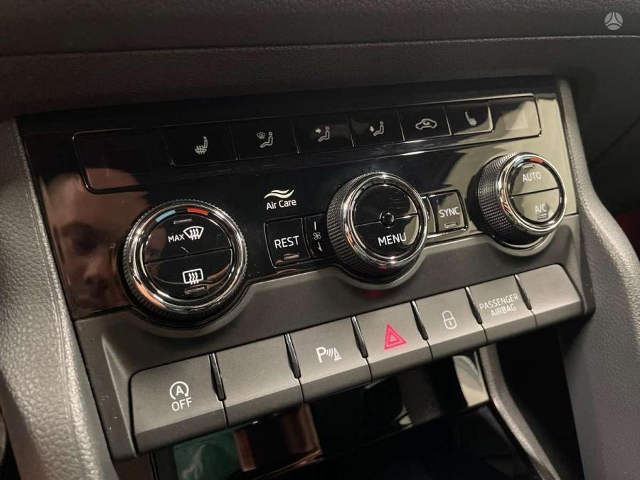 Melns Skoda Kodiaq 2023 Marijampole, ar dzinēja tilpumu 1.50 L un nobraukumu 200 tūkst. km par 23474 €, foto 18 vietnē AUTOMOTO.COM.LV