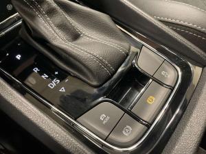 Melns Skoda Kodiaq 2023 Marijampole, ar dzinēja tilpumu 1.50 L un nobraukumu 200 tūkst. km par 23474 €, foto 19 vietnē AUTOMOTO.COM.LV