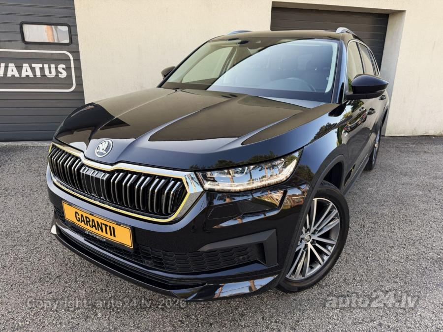 Melns Skoda Kodiaq 2023 Pērnava, ar dzinēja tilpumu 2.00 L un nobraukumu 67 tūkst. km par 35990 €, foto 1 vietnē AUTOMOTO.COM.LV