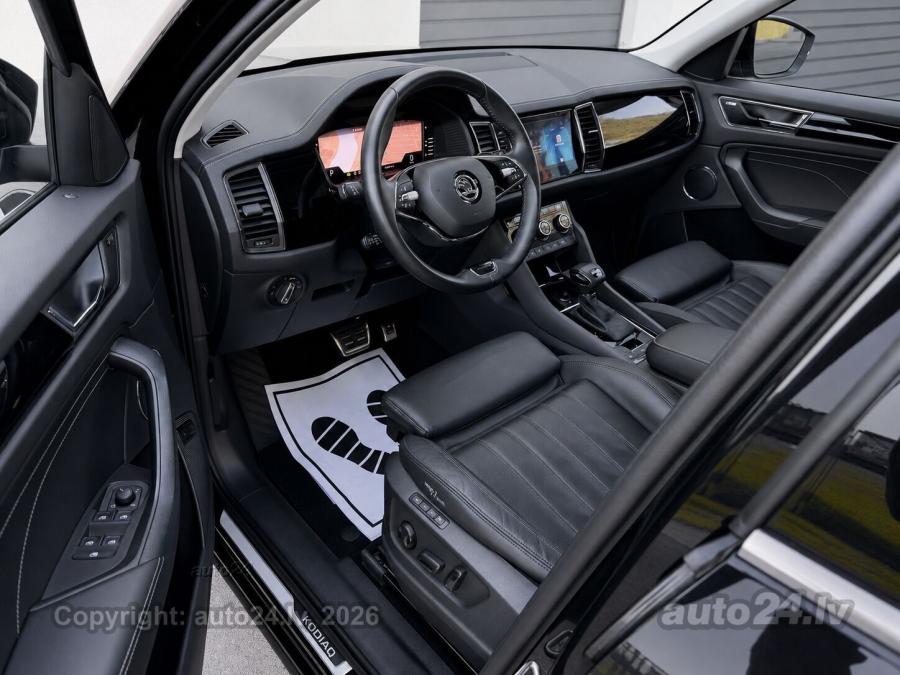 Melns Skoda Kodiaq 2023 Pērnava, ar dzinēja tilpumu 2.00 L un nobraukumu 67 tūkst. km par 35990 €, foto 10 vietnē AUTOMOTO.COM.LV