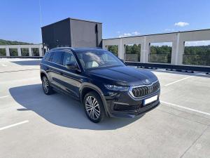 Melns Skoda Kodiaq 2023 Viļņa, ar dzinēja tilpumu 1.97 L un nobraukumu 144 tūkst. km par 29300 €, foto  vietnē AUTOMOTO.COM.LV
