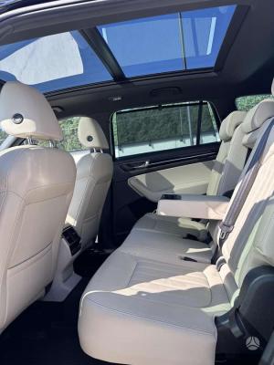 Black Skoda Kodiaq 2023 in Vilnius, with an engine capacity of 1.97 L and mileage of 144 thousand km for 29300 €, photo 19 on AUTOMOTO.COM.LV