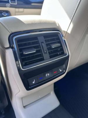 Black Skoda Kodiaq 2023 in Vilnius, with an engine capacity of 1.97 L and mileage of 144 thousand km for 29300 €, photo 20 on AUTOMOTO.COM.LV