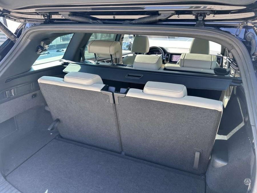 Black Skoda Kodiaq 2023 in Vilnius, with an engine capacity of 1.97 L and mileage of 144 thousand km for 29300 €, photo 22 on AUTOMOTO.COM.LV