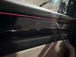 Black Skoda Kodiaq 2023 in Vilnius, with an engine capacity of 1.97 L and mileage of 144 thousand km for 29300 €, photo 28 on AUTOMOTO.COM.LV