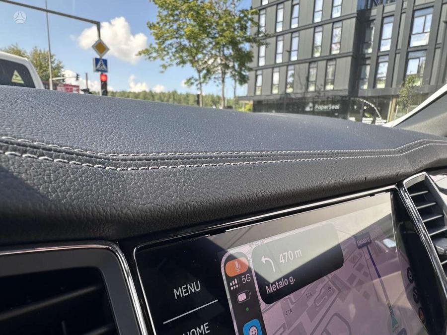 Black Skoda Kodiaq 2023 in Vilnius, with an engine capacity of 1.97 L and mileage of 144 thousand km for 29300 €, photo 46 on AUTOMOTO.COM.LV