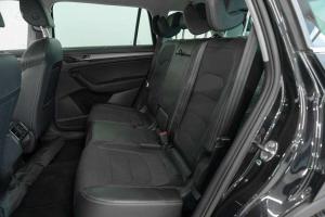 Black Skoda Kodiaq 2023 in Vilnius, with an engine capacity of 2.00 L and mileage of 118 thousand km for 28050 €, photo 18 on AUTOMOTO.COM.LV