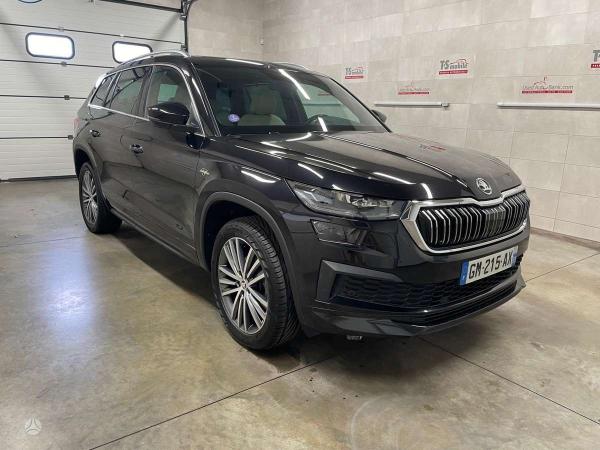 Черный Шкода Kodiaq 2023 в Мариямполе, объемом двигателя 1.50 л и пробегом 60 тыс. км за 33868 €, фото 4 на AUTOMOTO.COM.LV