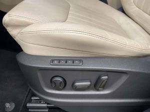 Melns Skoda Kodiaq 2023 Marijampole, ar dzinēja tilpumu 1.50 L un nobraukumu 60 tūkst. km par 33868 €, foto 17 vietnē AUTOMOTO.COM.LV