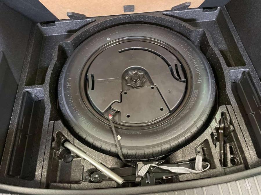 Melns Skoda Kodiaq 2023 Marijampole, ar dzinēja tilpumu 1.50 L un nobraukumu 60 tūkst. km par 33868 €, foto 26 vietnē AUTOMOTO.COM.LV