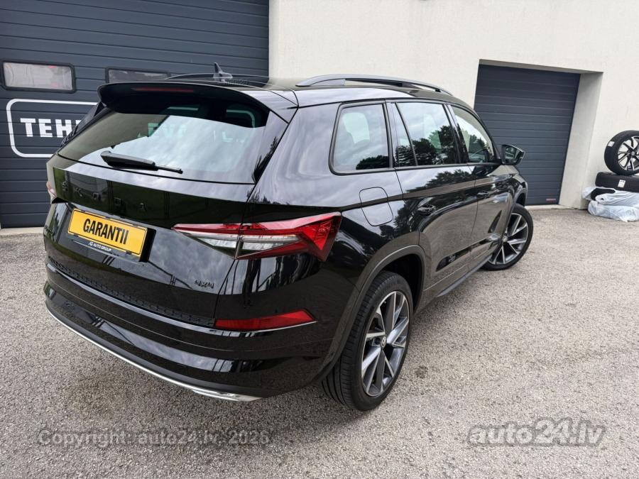 Melns Skoda Kodiaq 2023 Pērnava, ar dzinēja tilpumu 2.00 L un nobraukumu 101 tūkst. km par 34990 €, foto 6 vietnē AUTOMOTO.COM.LV