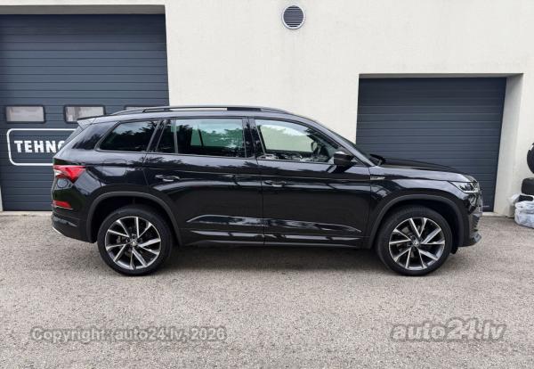 Melns Skoda Kodiaq 2023 Pērnava, ar dzinēja tilpumu 2.00 L un nobraukumu 101 tūkst. km par 34990 €, foto 7 vietnē AUTOMOTO.COM.LV