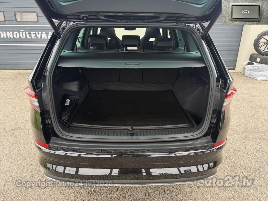 Melns Skoda Kodiaq 2023 Pērnava, ar dzinēja tilpumu 2.00 L un nobraukumu 101 tūkst. km par 34990 €, foto 16 vietnē AUTOMOTO.COM.LV