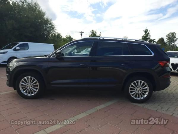 Black Skoda Kodiaq 2023 in Tallinn, with an engine capacity of 2.00 L and mileage of 144 thousand km for 26900 €, photo 9 on AUTOMOTO.COM.LV