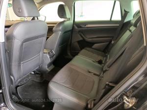 Melns Skoda Kodiaq 2023 Tallina, ar dzinēja tilpumu 2.00 L un nobraukumu 144 tūkst. km par 26900 €, foto 18 vietnē AUTOMOTO.COM.LV