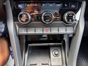 Черный Шкода Kodiaq 2023 в Вильнюс, объемом двигателя 1.97 л и пробегом 214 тыс. км за 25200 €, фото 26 на AUTOMOTO.COM.LV