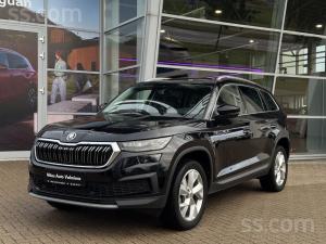 Черный Шкода Kodiaq 2023 в Валмиера, объемом двигателя 2.00 л и пробегом 97 тыс. км за 28500 €, фото 4 на AUTOMOTO.COM.LV